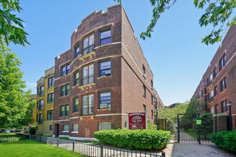 Essex Realty Group brokers $6 million sale of apartment building in ...