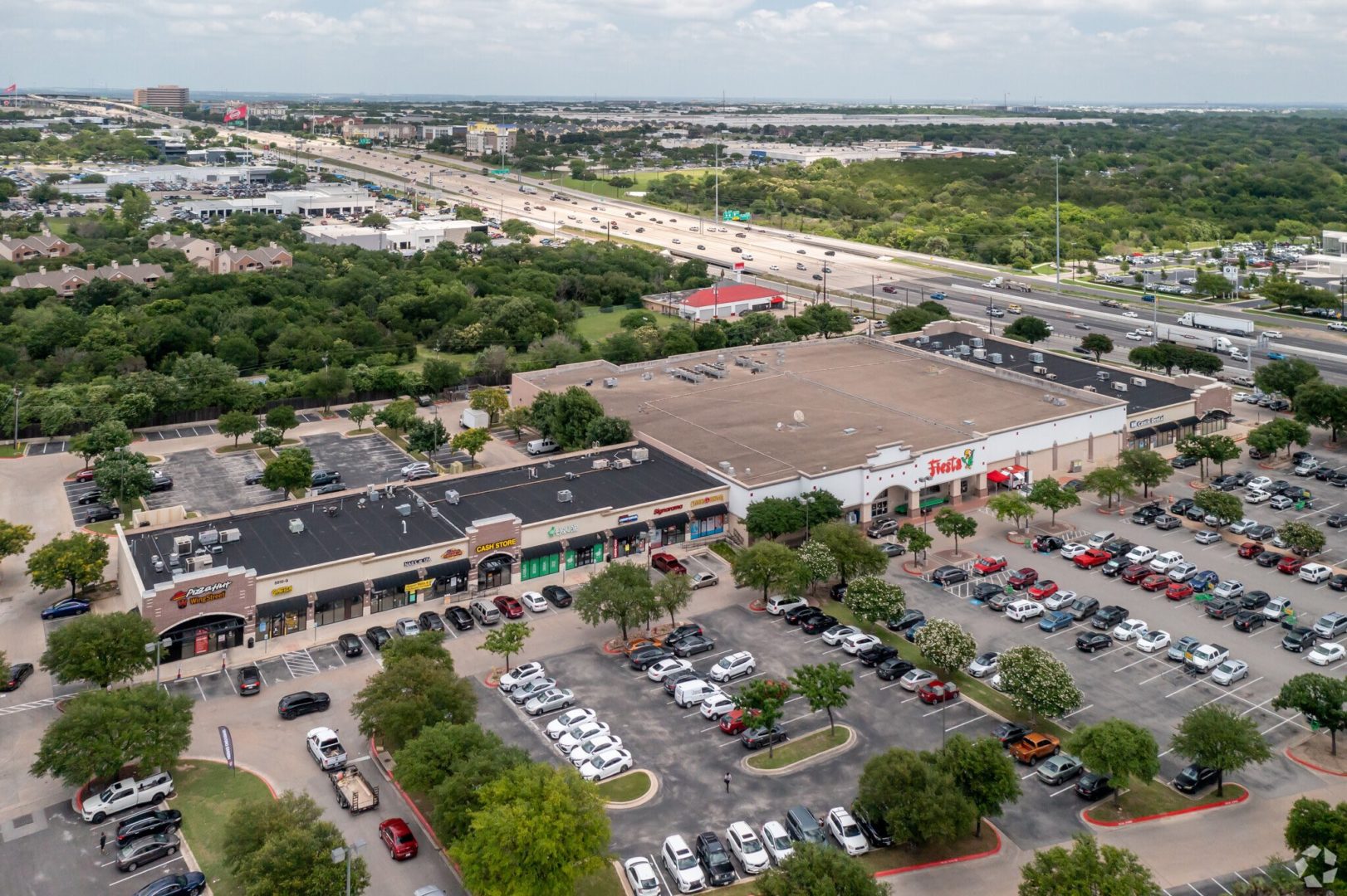Newport Capital Partners acquires Stassney Heights shopping center in ...