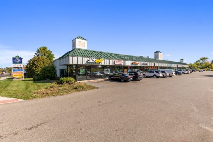 Marcus & Millichap negotiates sale of 10-suite strip center in Cedar ...