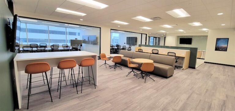 Krusinski Construction modernizes Comcast’s York Center office in Oak ...