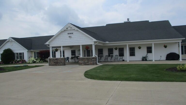 Marcus & Millichap closes sale of two assisted-living communities in ...