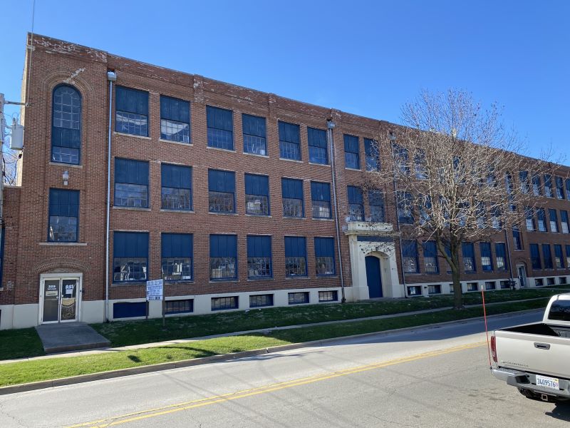 SVN|Chicago Commercial closes sale of 45,000-square-foot industrial property in Aurora – REJournals