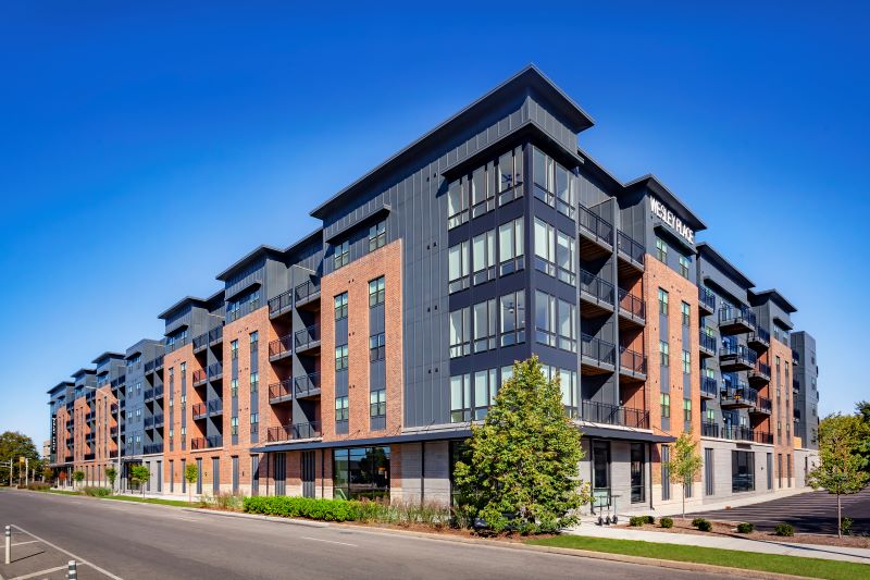 Standard Real Estate Investments, Arrow Street Development close sale ...