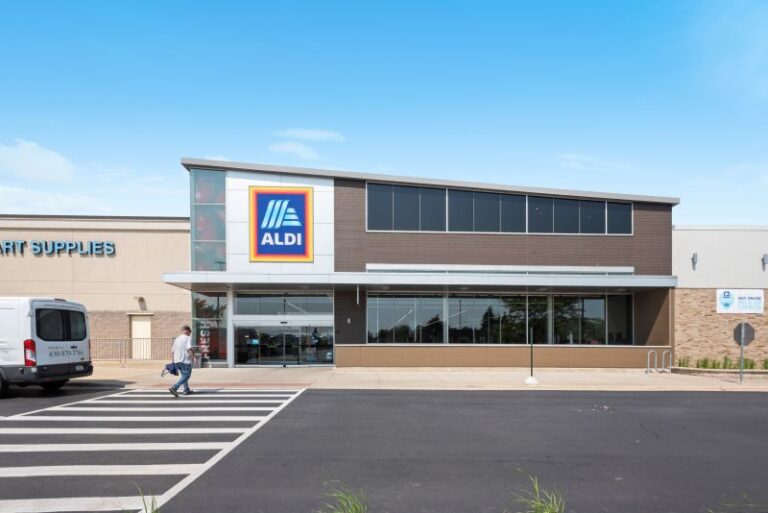 Mid-America Real Estate Corporation brokers sale of 255,704-square-foot ...