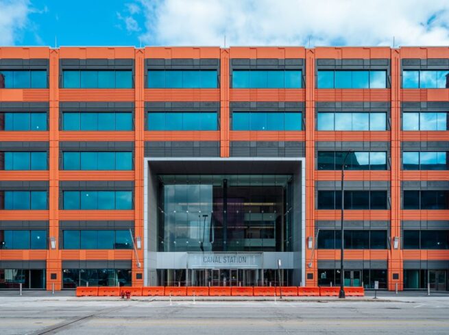 CBRE closes 15,473-square-foot office in renovated Canal Station ...