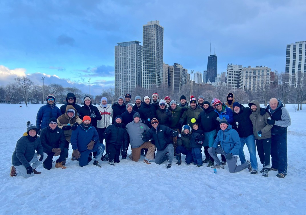 Softball In The Snow: Chicago’s DRESL Plays 15th Winter Classic ...