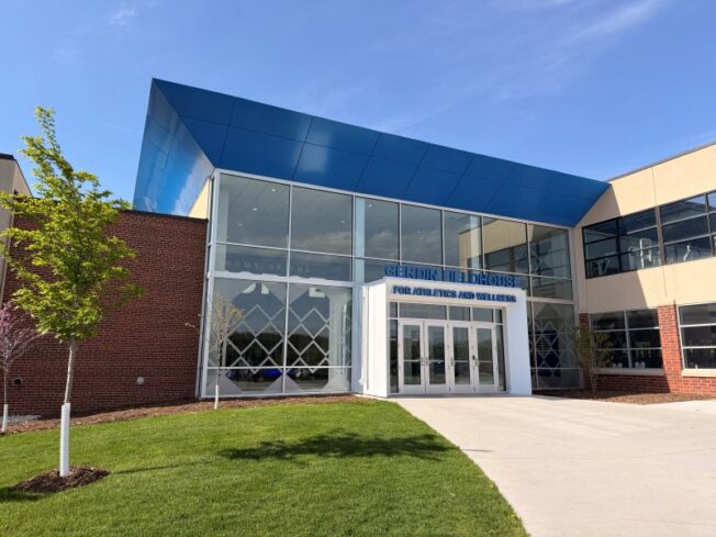 Opus wraps construction at Luther College fieldhouse in Decorah ...